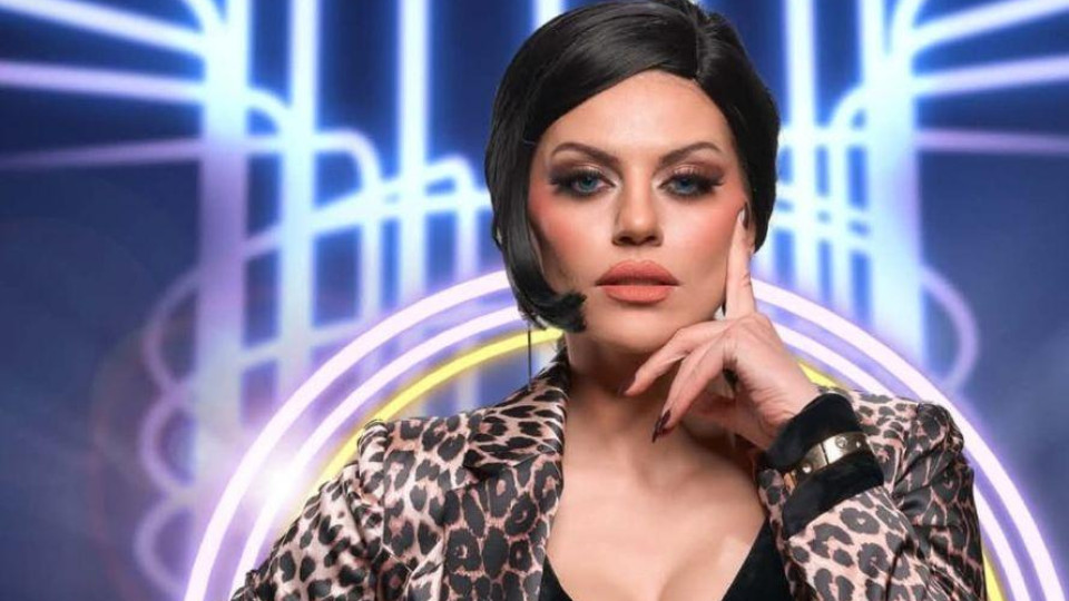 Михаела Филева е черна русалка (ФОТО) - Mamche.net